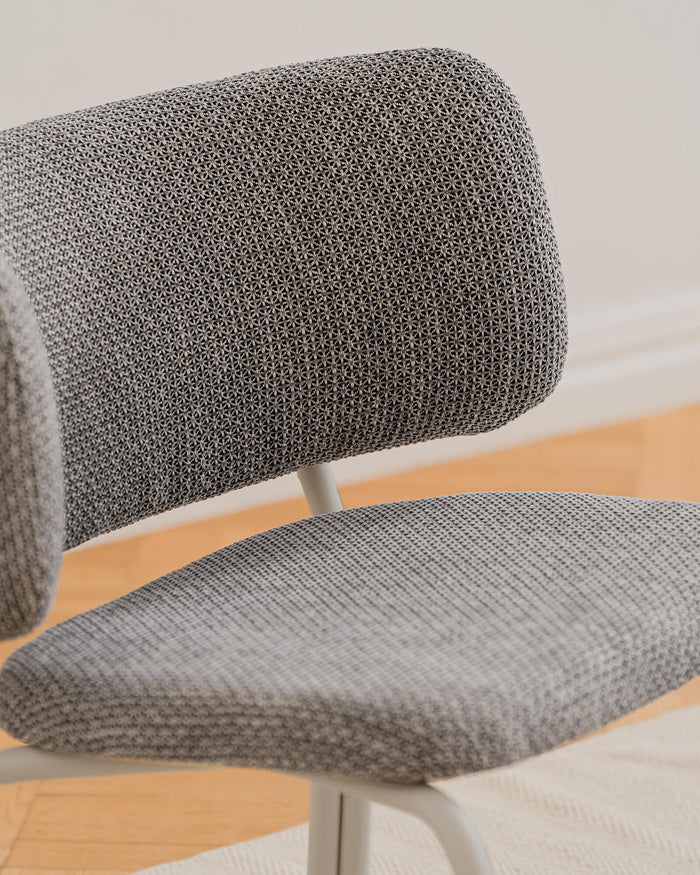 Kei Lounge Chair - black and grey - soft and comfy chair - noo.ma